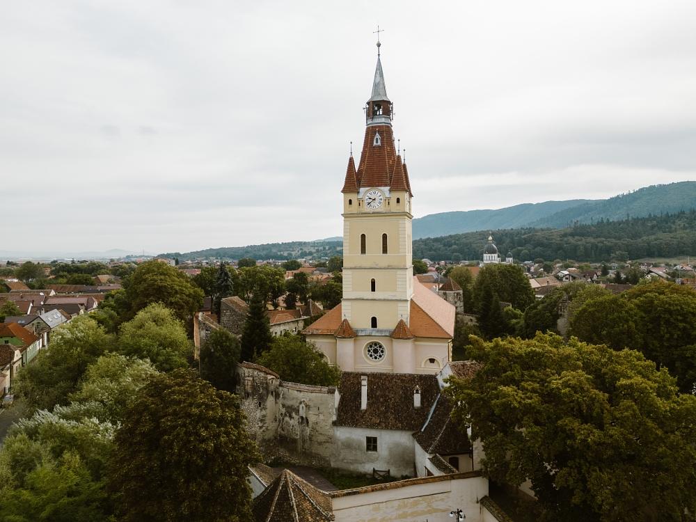 Ruta bisericilor fortificate: Ansamblul Bisericii Evanghelice ...